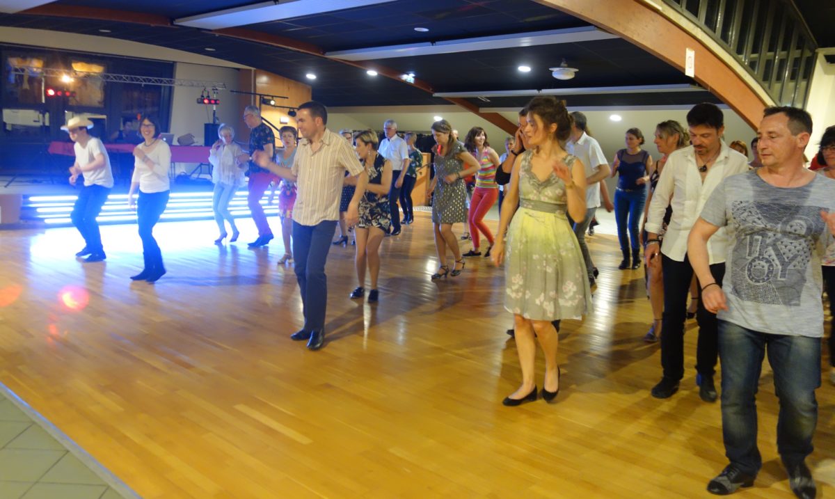 DSC08082 - Lédodanse - Apprendre les danses de couple et solo à Lons-le-Saunier